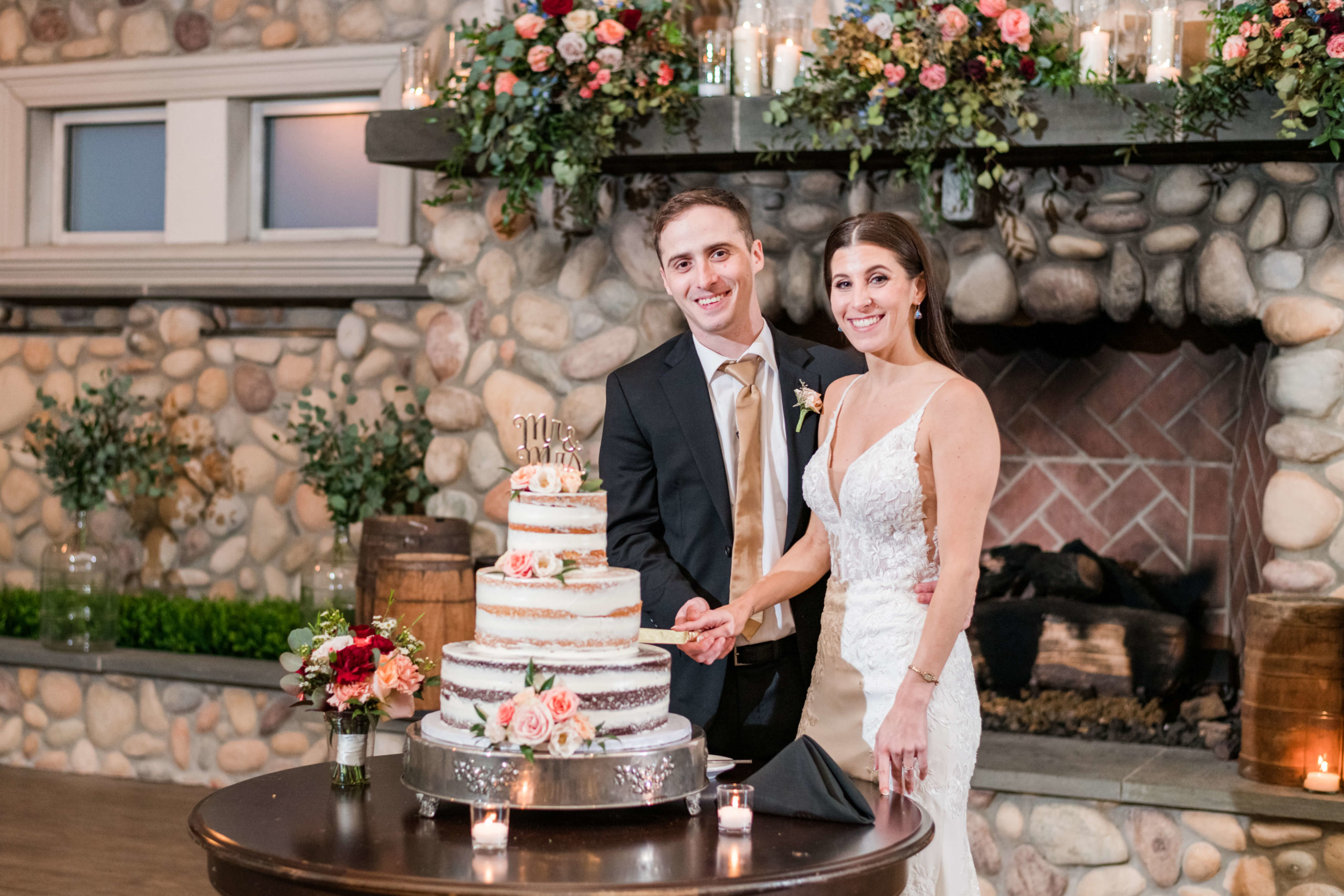 Gulite-Walters - Past Weddings - The Mainland Holiday Inn